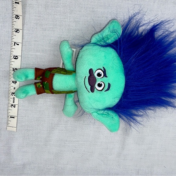 Dreamworks | Toys | Dreamworks Trolls Branch 25 Plush Core 10 Toy ...